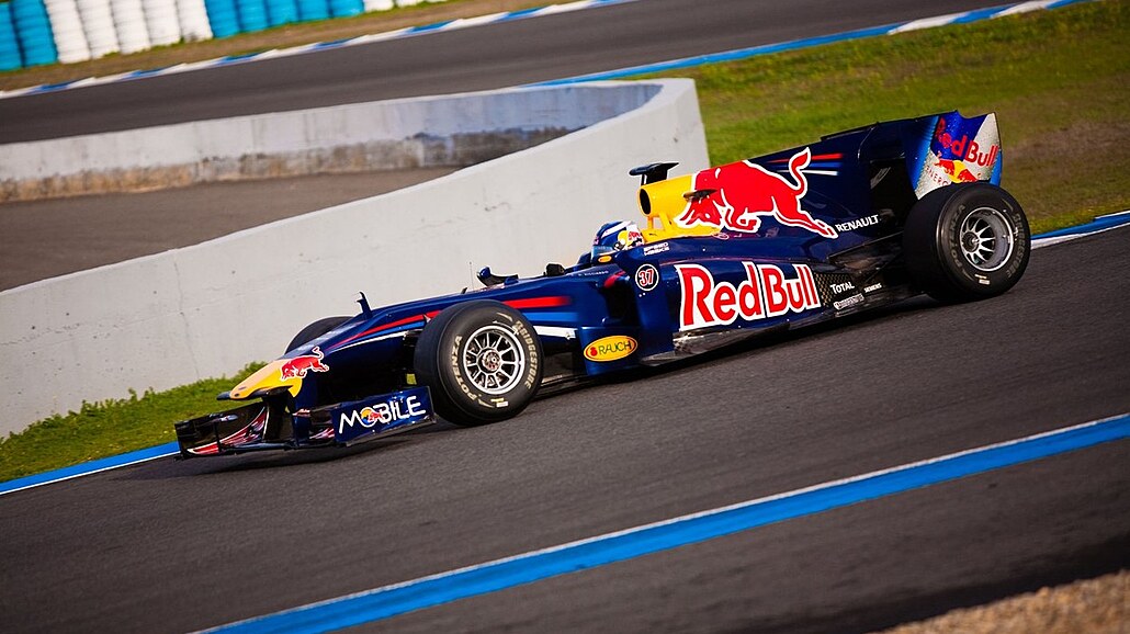 Milujete formuli 1? Sledujte všechny kvalifikace i závody po celou ...