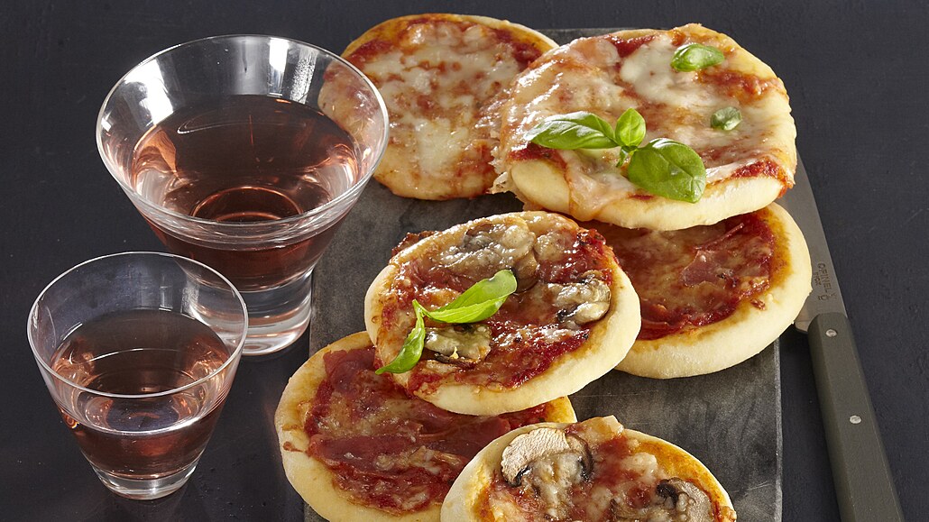 Malé pizzy – Recepty iDNES.cz