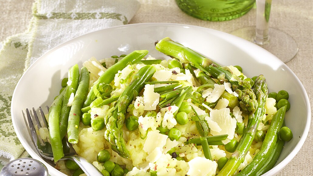 Letní zelené rizoto – Recepty iDNES.cz