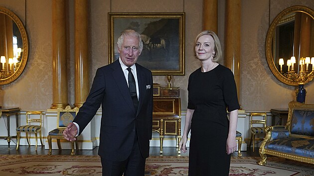 Online: Zemřela královna Alžběta II.