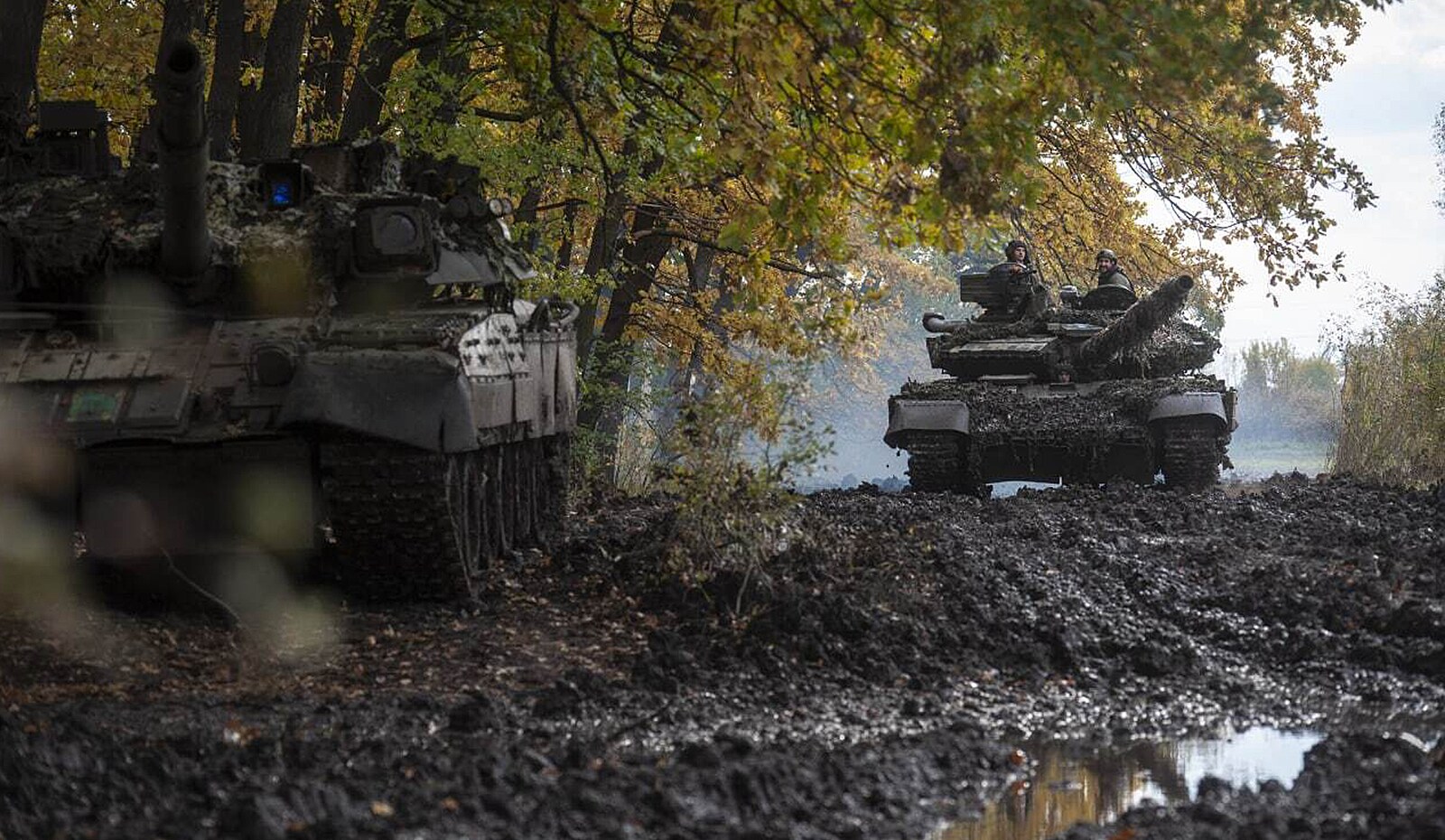 Rasputica, mráz v zákopech. Na ukrajinská bojiště míří „generál zima ...