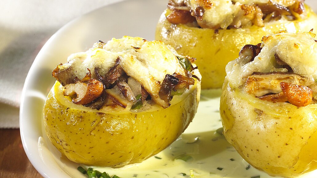 Brambory plněné houbami – Recepty iDNES.cz