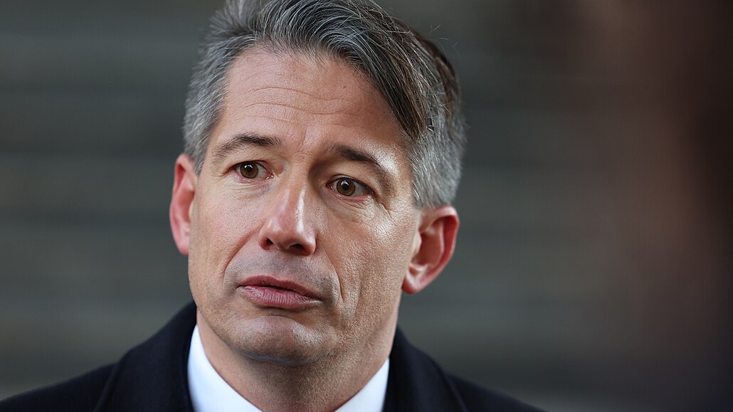 Volby 2023 | Karel Diviš chce žádat o stejný prostor ve veřejnoprávních ...