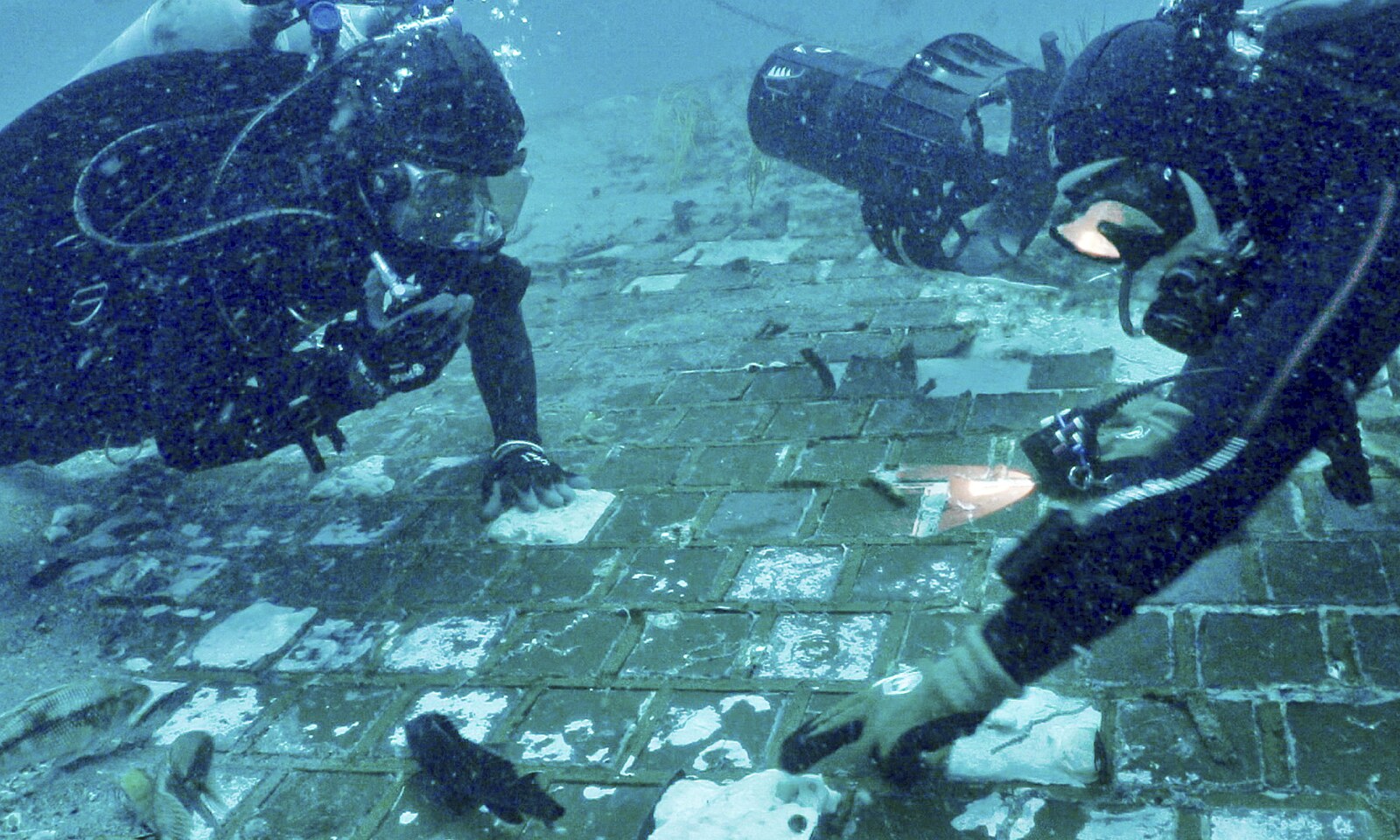NASA ohlásila nález velké části raketoplánu Challenger, který vybuchl ...