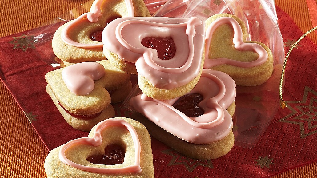 Linecká slepovaná srdíčka – Recepty iDNES.cz