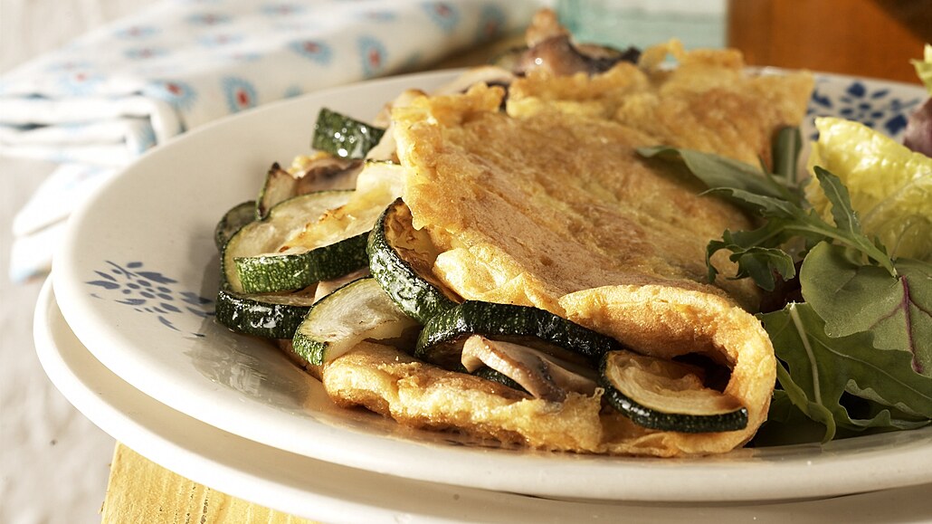 Omeleta s houbami a cuketou – Recepty iDNES.cz