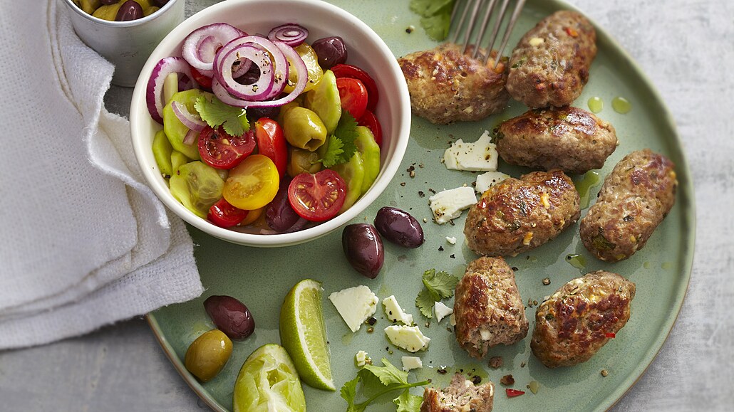 Jehněčí kofty s fetou – Recepty iDNES.cz