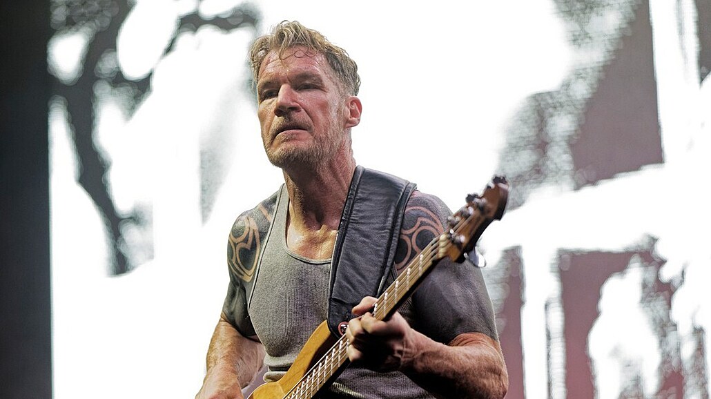 Tim Commerford z Rage Against the Machine má rakovinu - iDNES.cz