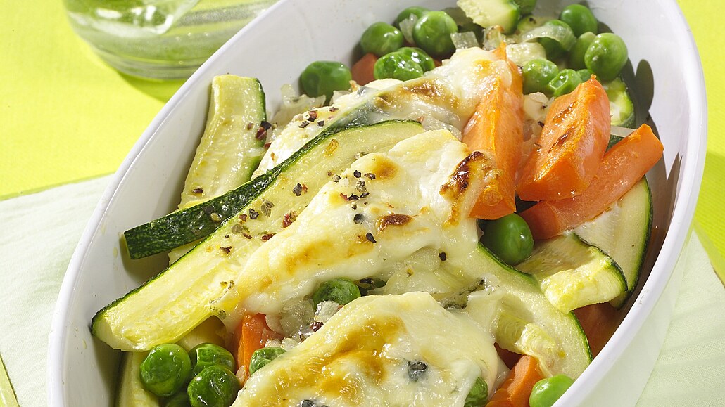 Gratinovaná zelenina s cuketou – Recepty iDNES.cz