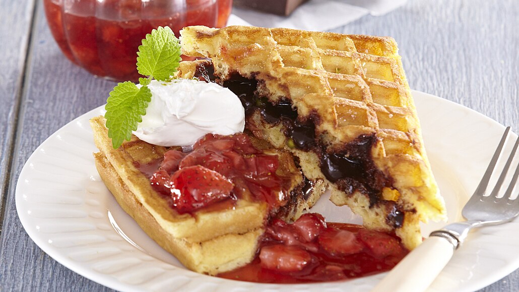 Vafle s ořechovou nádivkou – Recepty iDNES.cz