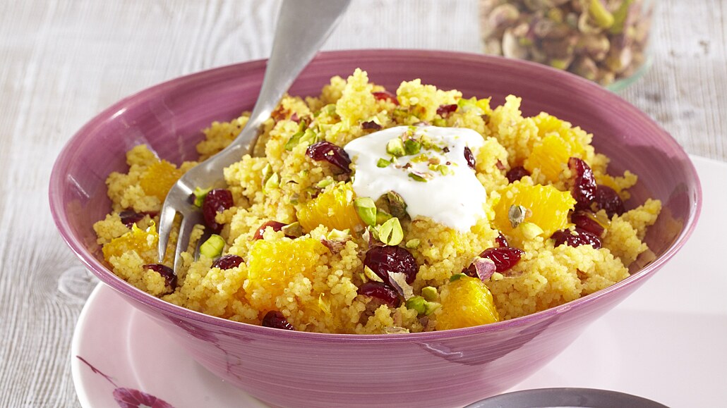 Kuskus s rozinkami a pomerančem – Recepty iDNES.cz