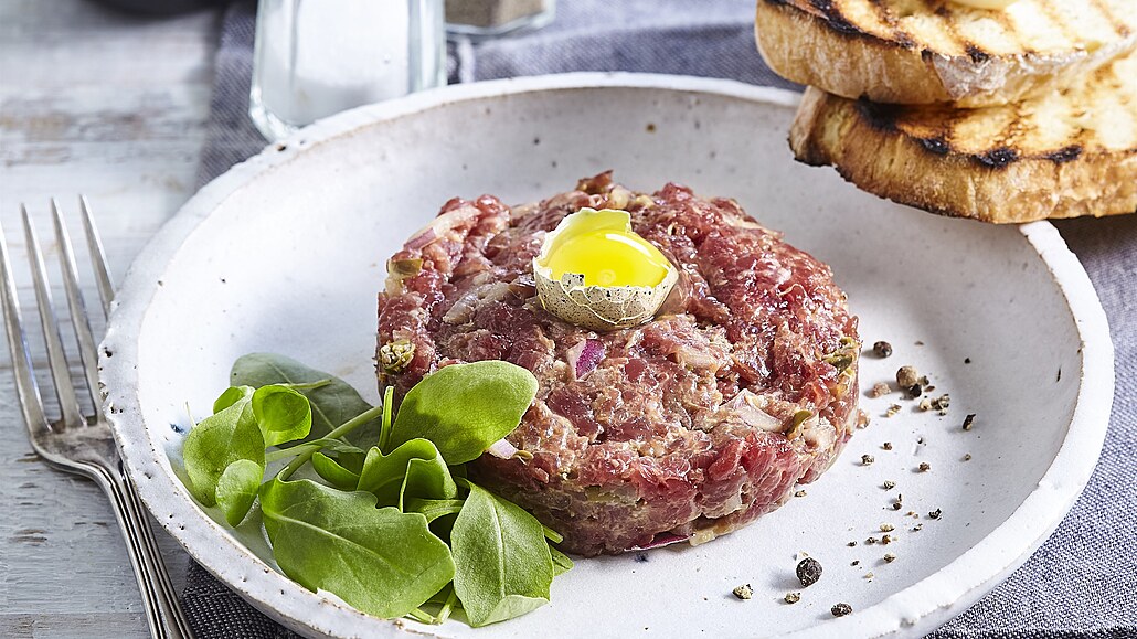 Hovězí tatarák – Recepty iDNES.cz