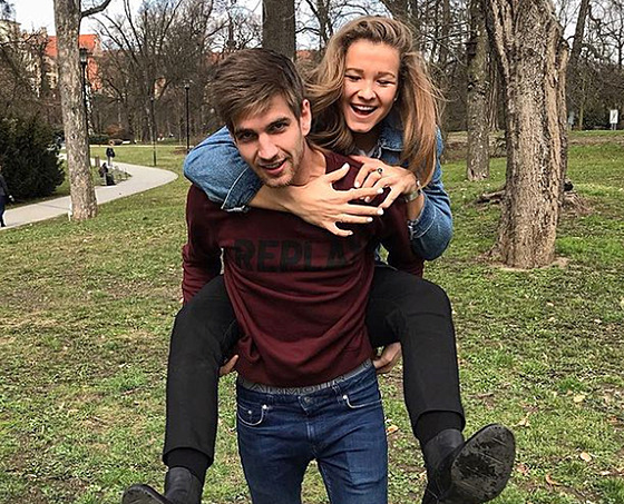 Bratr Muchové: Jednou může být světová jednička, její tenis baví - iDNES.cz
