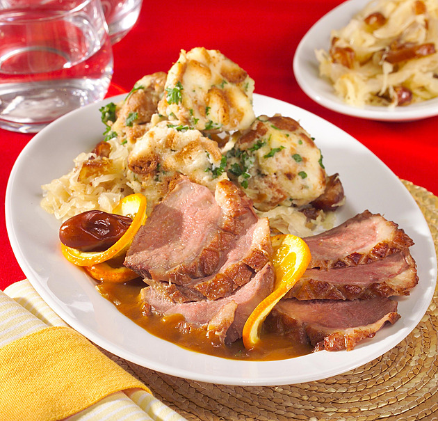 Fotogalerie: Husí prsíčka s datlemi