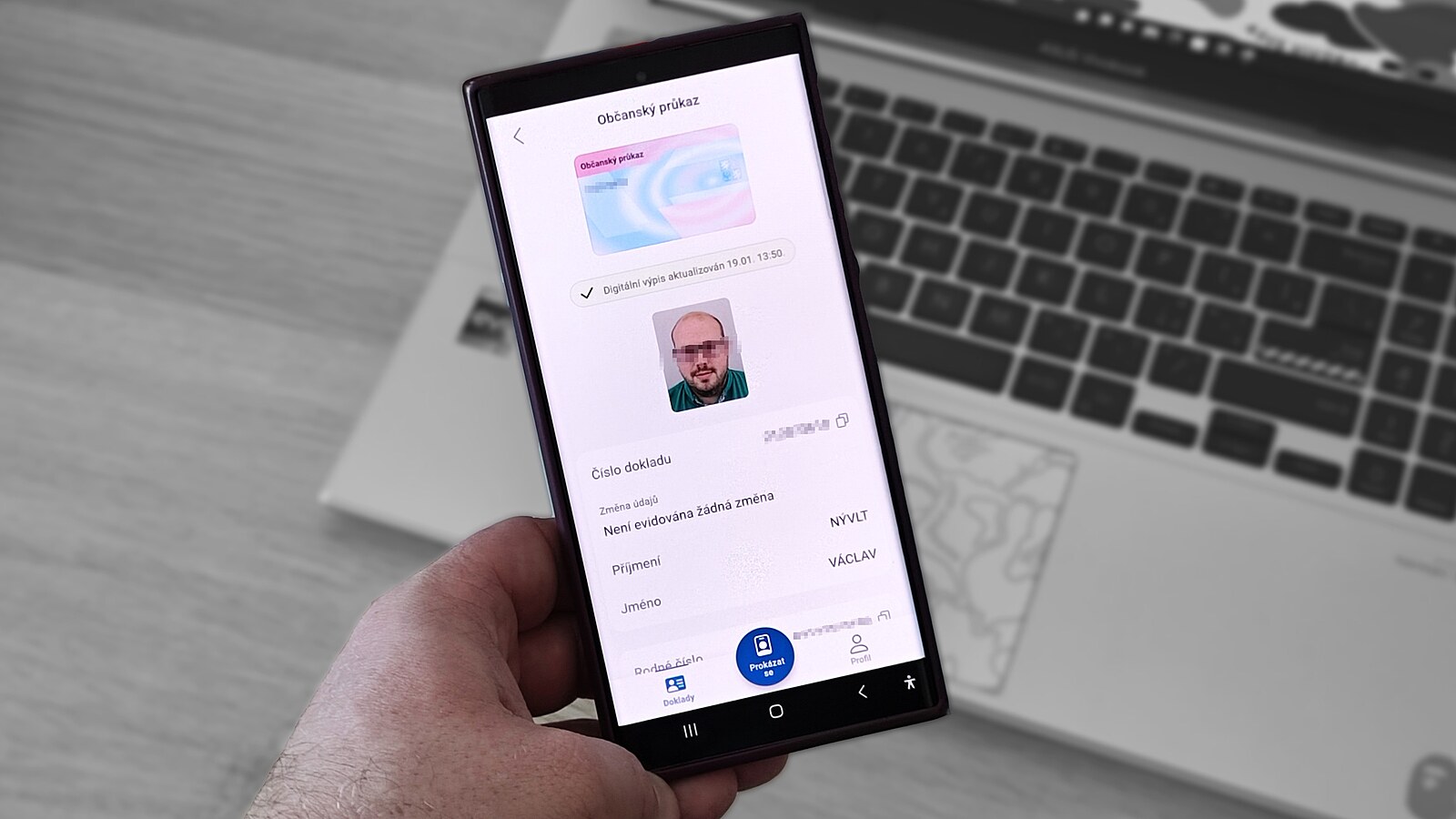 Vyzkoušeli jsme eDoklady. Jaké jsou první dojmy z „občanky v mobilu ...