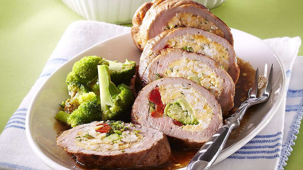 Vepřová roláda s brokolicí – Recepty iDNES.cz