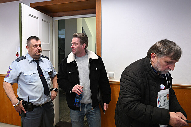 Budete viset, vyhrožoval dezinformátor Netík politikům. Nyní stanul u soudu