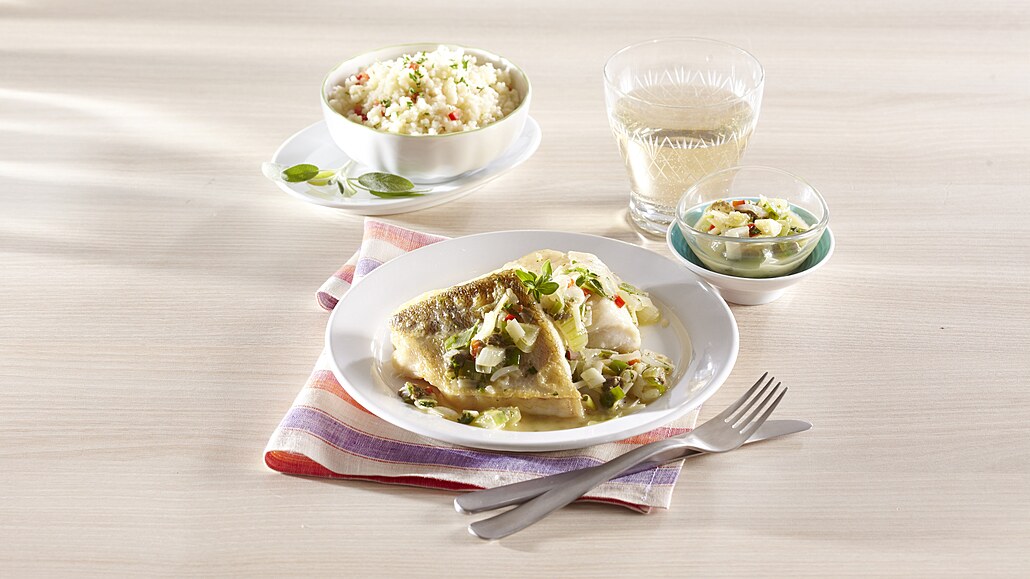 Ryba s cibulovou omáčkou – Recepty iDNES.cz