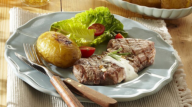 Pivní steaky – Recepty iDNES.cz