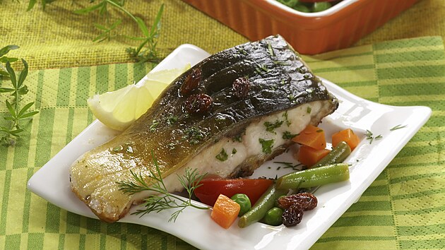 Pečená ryba po rumunsku – Recepty iDNES.cz