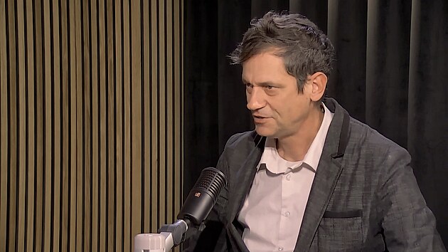 Podcast: Kozák: Trump se v debatě porazil sám. Neměl řešit kočky, které ...