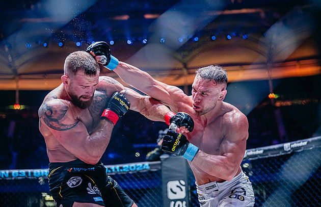 Kincl přišel o pás šampiona. Oktagon ve Frankfurtu si připsal světový rekord - iDNES.cz