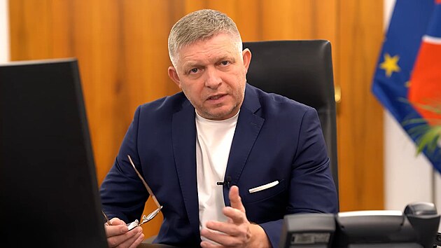 O svých soukromých cestách vám nic říkat nebudu, odbyl veřejnost Fico ...