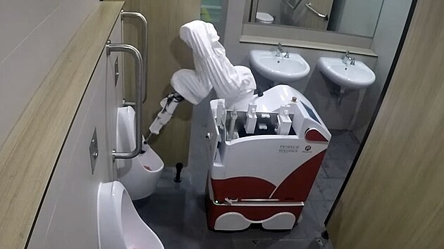 Konec ručního uklízení toalet. Všechno udělá robot řízený umělou ...