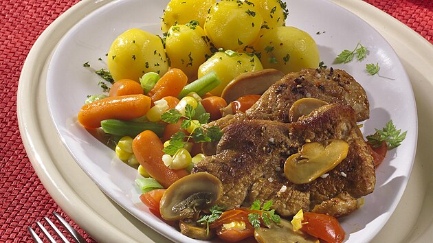 Provensálská telecí pečeně na víně – Recepty iDNES.cz