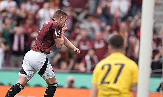 Gól na Letné - splněný sen. Suchomel ale oslavu zvažoval: Pak už to ...