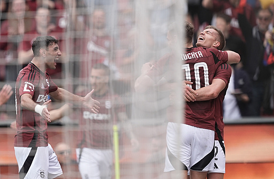Chance liga: Sparta - Boleslav 2:0, rozhodl krásný gól Suchomela - iDNES.cz