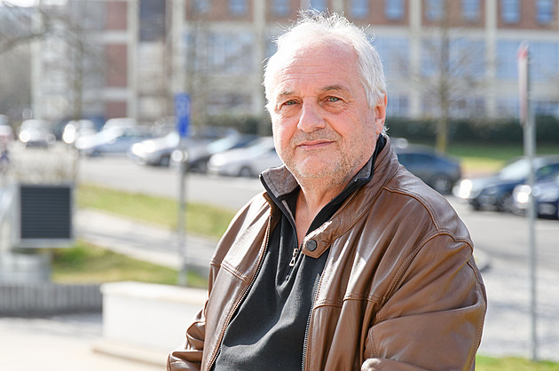 30 let od prvního titulu Vsetína: Manažer Petr Husička vypráví - iDNES.cz