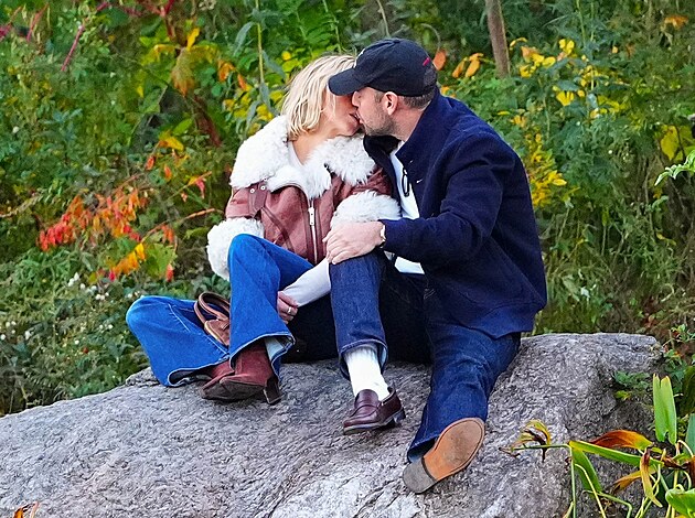 Sydney Sweeney randí s o 16 let starším exmanažerem Biebera. Poznali se ...