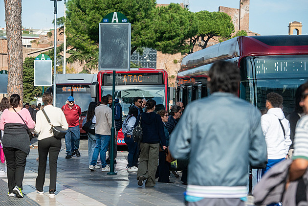 MHD v Římě bude platit odškodnění za zpoždění - iDNES.cz