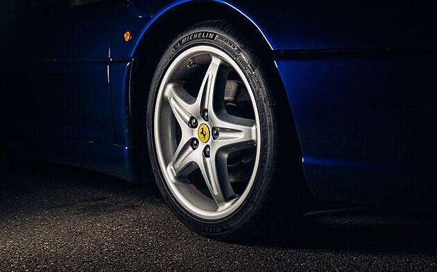 Chris Rea miloval ferrari. Zpěvák s hlasem jako smirkový papír o nich i ...