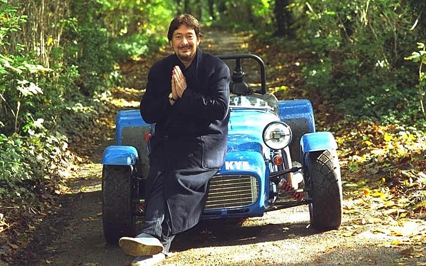 Chris Rea miloval ferrari. Zpěvák s hlasem jako smirkový papír o nich i ...