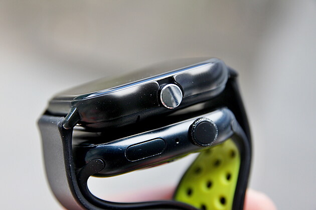Zákazníci je hodnotí vysoko. Vyzkoušeli jsme fejkové Apple Watch z ...