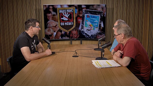 Staří bílí muži 3.6. - celý záznam - iDNES.tv