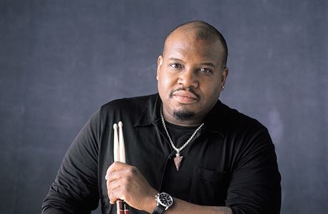 Bubeník Gene Jackson pokřtí své album v Redutě | Lidé | Lidovky.cz