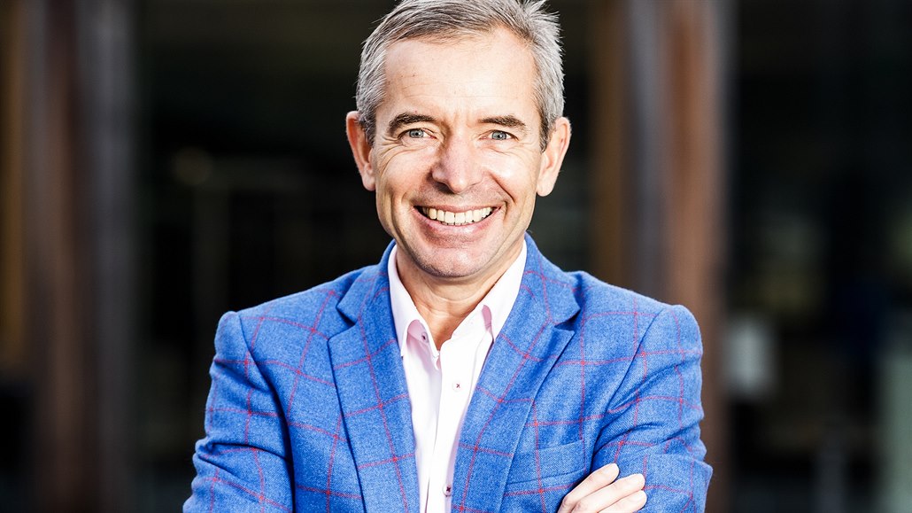 Koronavirus přesunul bankovnictví na internet. Hlavně udržet otevřené ...