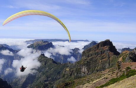 Horské kolo, paragliding, surf a mnohem víc. Madeira je ráj ...