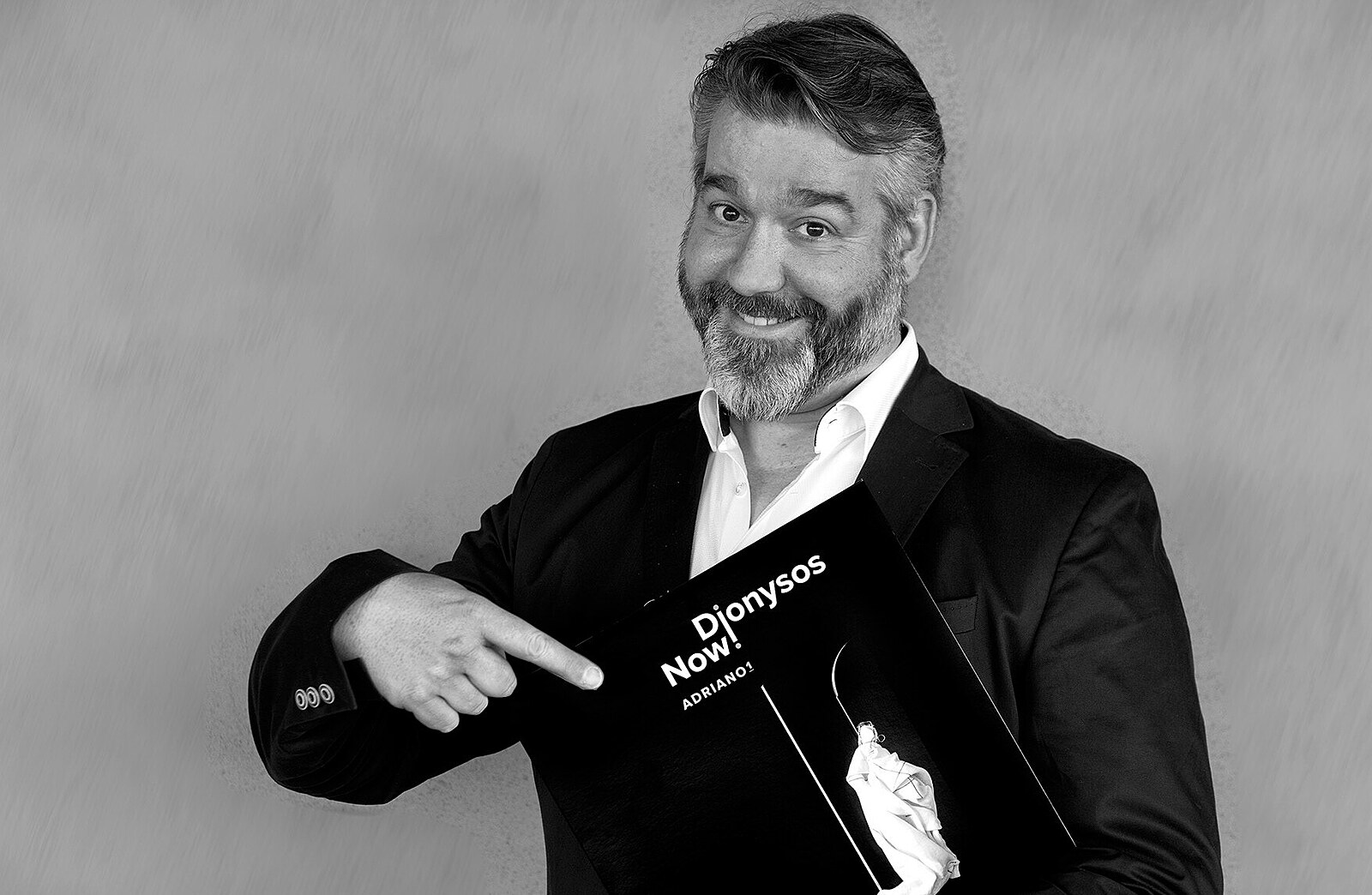 Hudba vždycky poskytovala útěchu, říká tenorista Tore Tom Denys ...