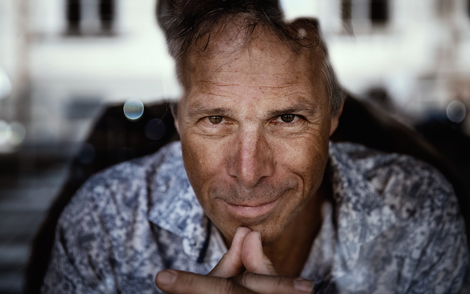 Málo známá tvář Janka Ledeckého: v 60 letech se prohání po moři na ...