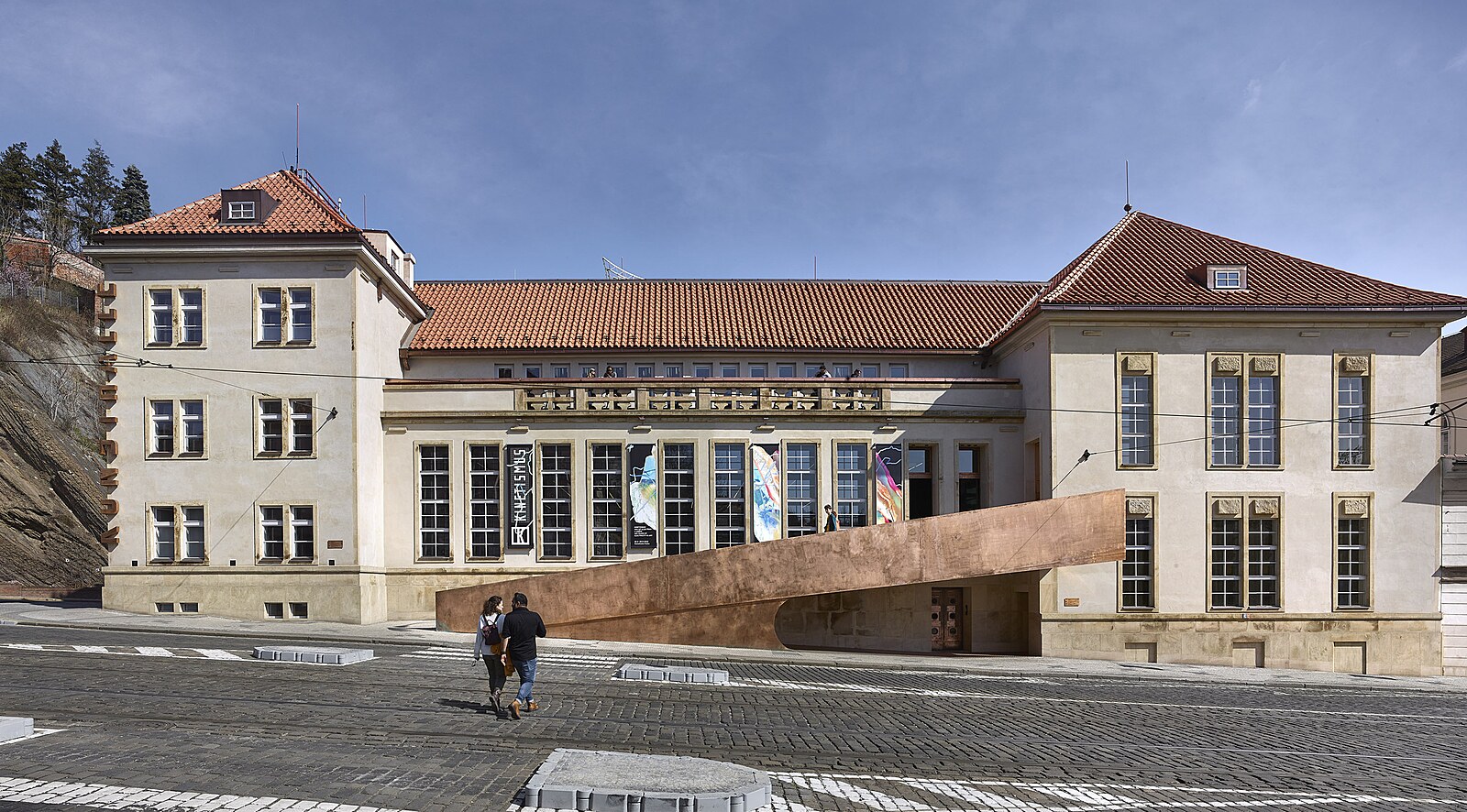 Odvaha v srdci Prahy. Jak se z trafostanice stalo moderní centrum umění ...