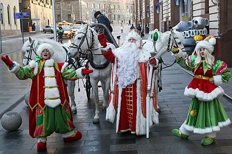 Rusku hrozí technologická zaostalost, říká ekonomka z Moskvy. Začínají ...