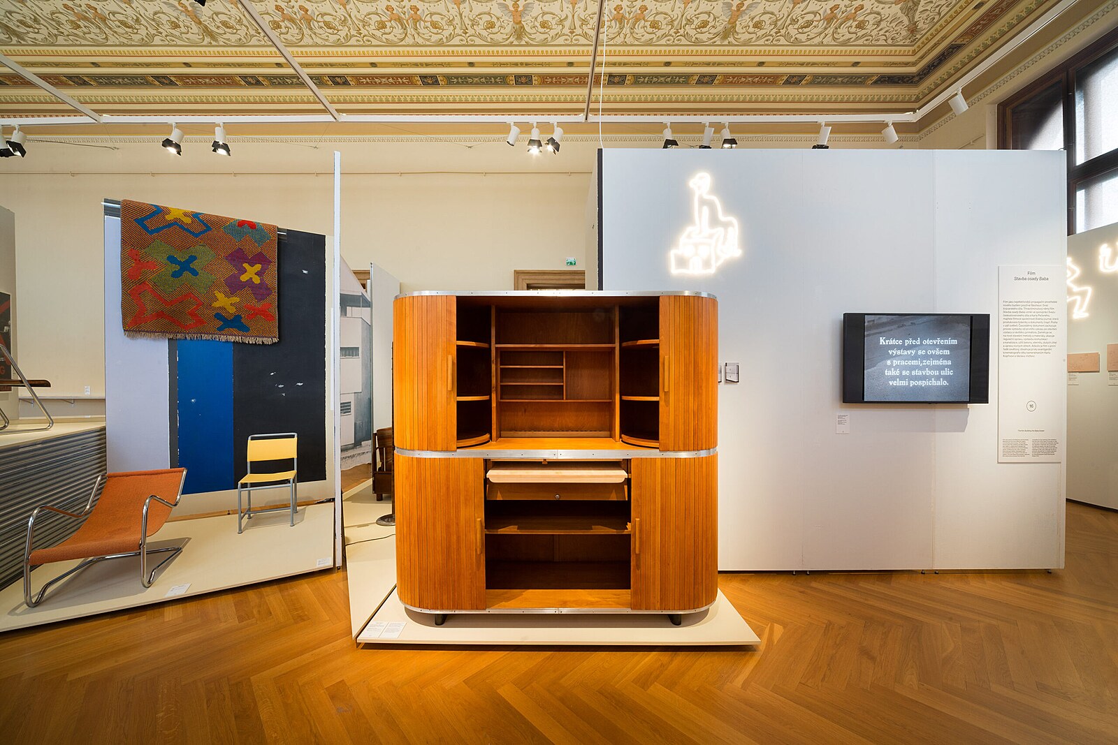 Žilo se před sto lety lidsky? Výstava přibližuje vývoj bytové kultury ...