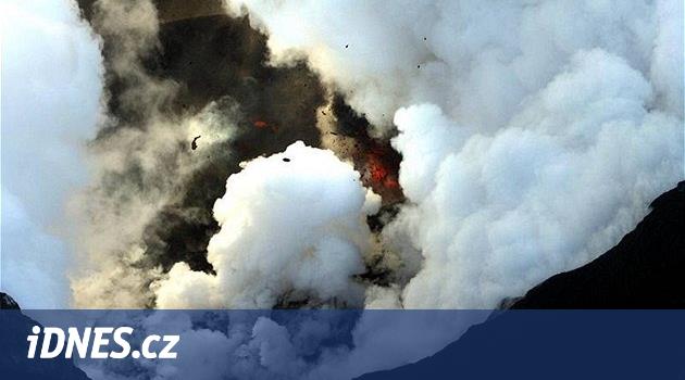 Vítr utichl a sopečný prach poprvé zavřel letiště na Islandu - iDNES.cz