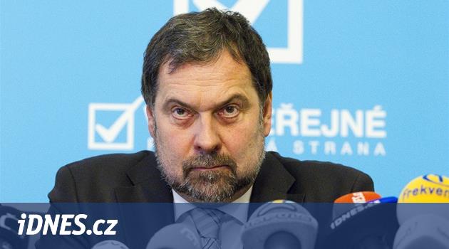 Radek John mátl diváky Otázek, žádný z jeho výroků nebyl pravdivý ...