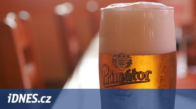 Náchodský pivovar Primátor zdražuje, pivo bude stát až o korunu víc ...