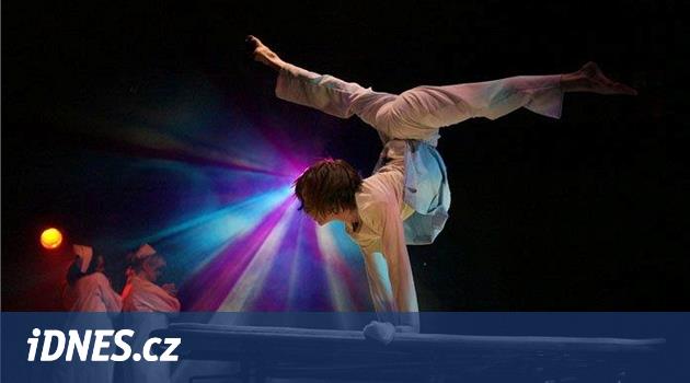 Smrt vypráví o životě nejlépe, hlásí „sedmiprsté“ hvězdy Letní Letné ...